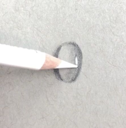 How to Easily Draw and Shade a Realistic Water Drop
