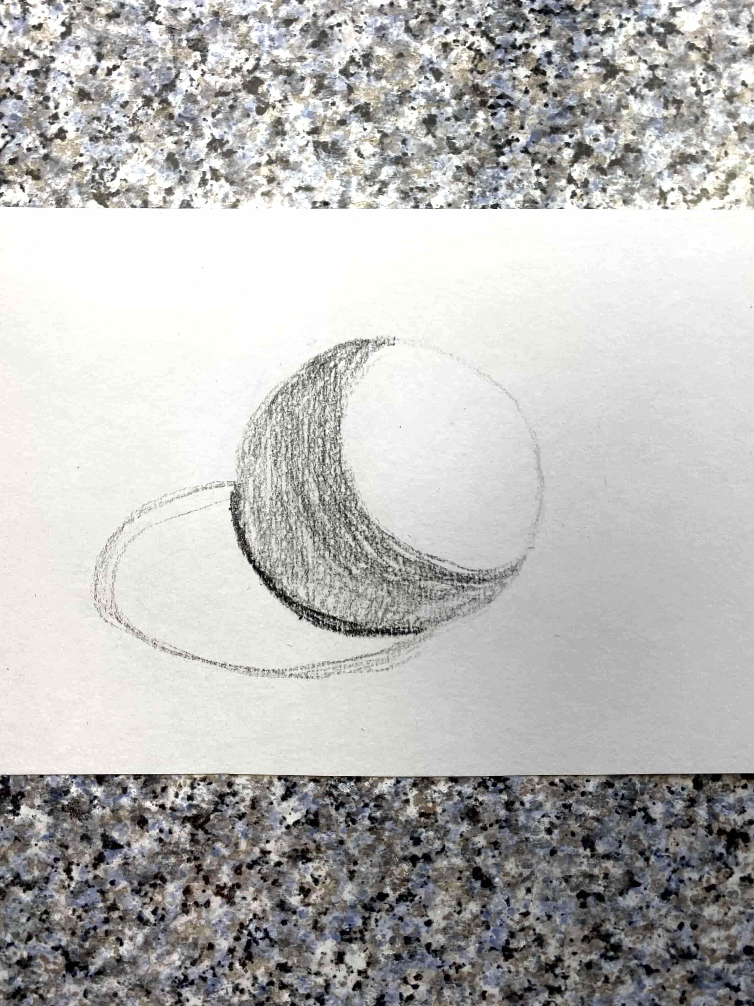 How to Shade a Sphere with Charcoal Pencils in 10 Steps